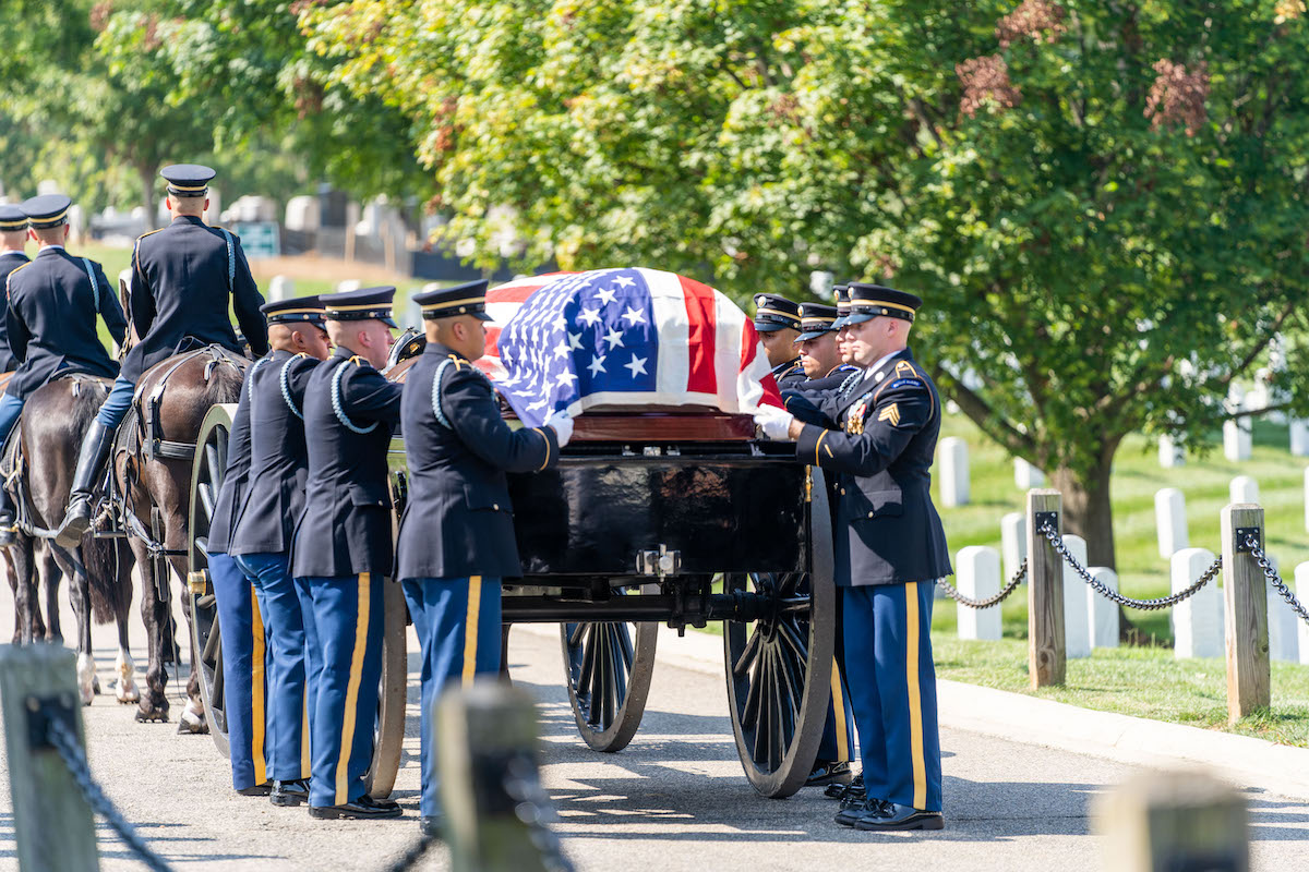 Veterans Day Remembrance: U.S. Army Chaplain and Paulist Fr. Kevin ...